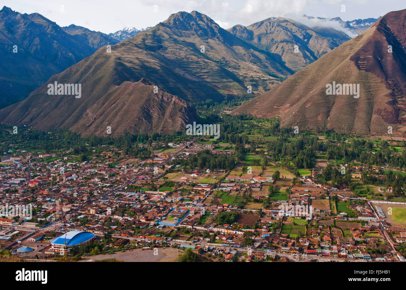 view on small town of Urubamba, Peru, Urubamba River Stock Photo - Alamy