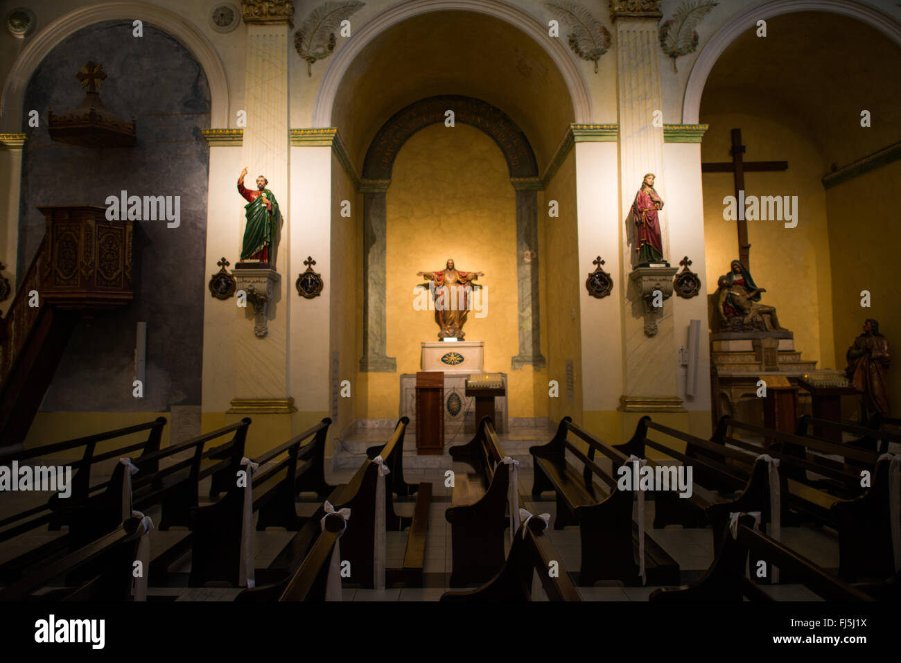 Jesus with arms outstretched hi-res stock photography and images - Alamy