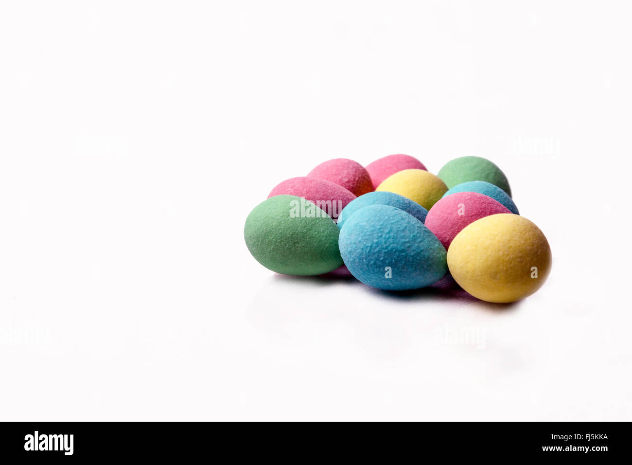 Colorful easter candy hi-res stock photography and images - Alamy