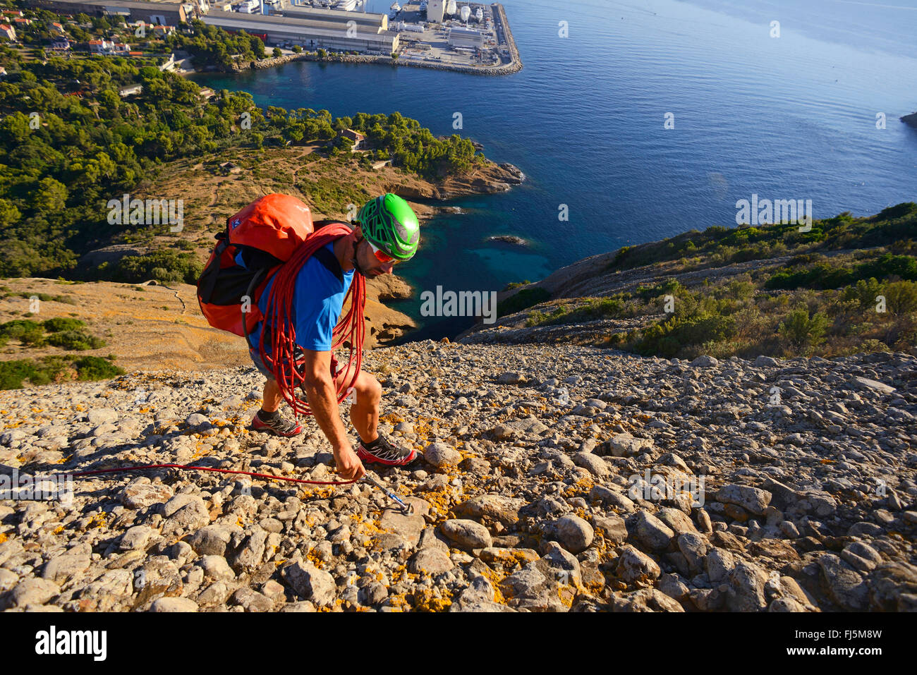 Calanques national park climbing hi-res stock photography and images ...