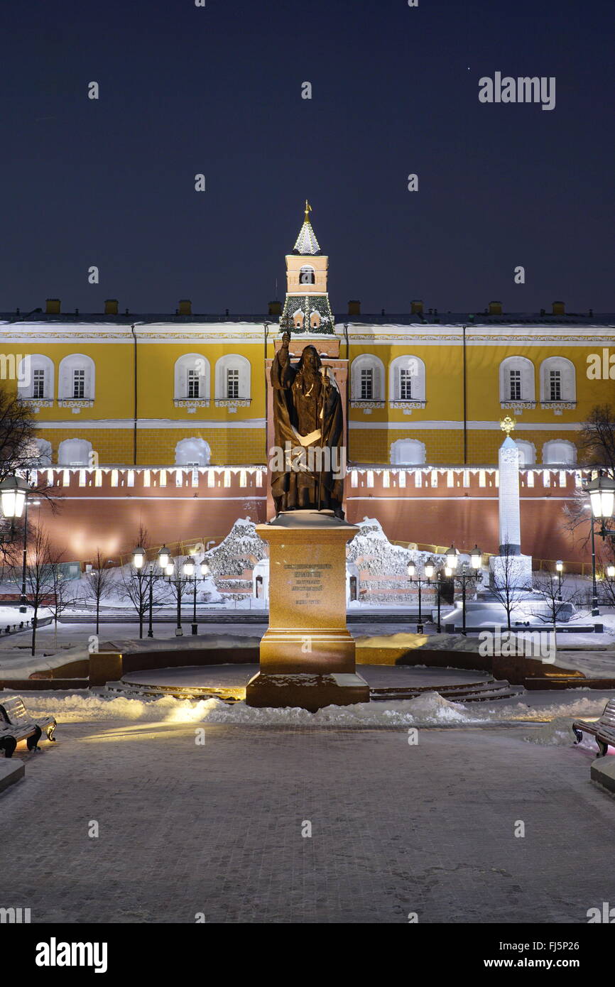 Statue of Patriarch Hermogenes in Alexander garden Stock Photo - Alamy