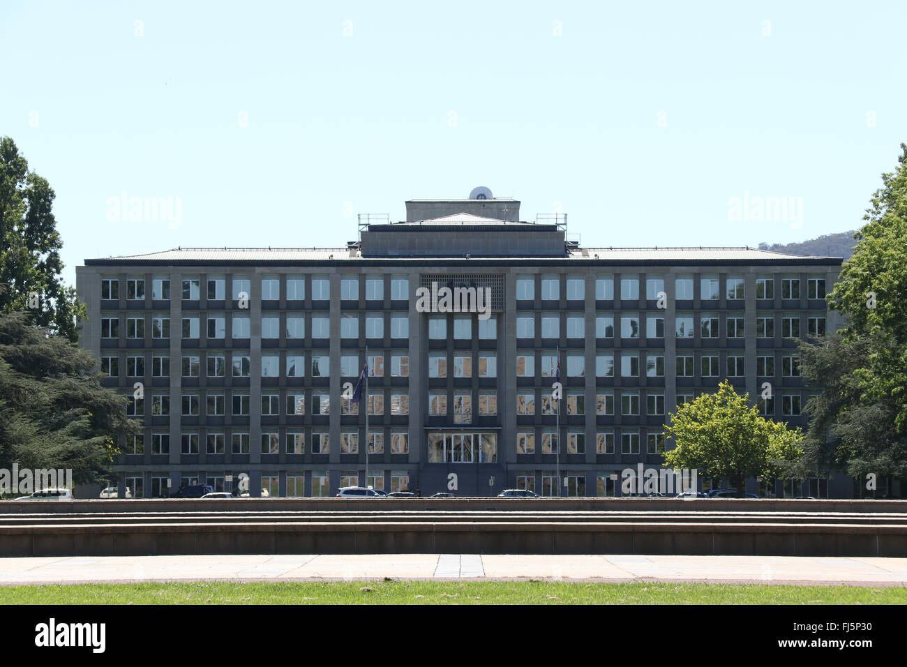 A building in Canberra Australia Stock Photo - Alamy