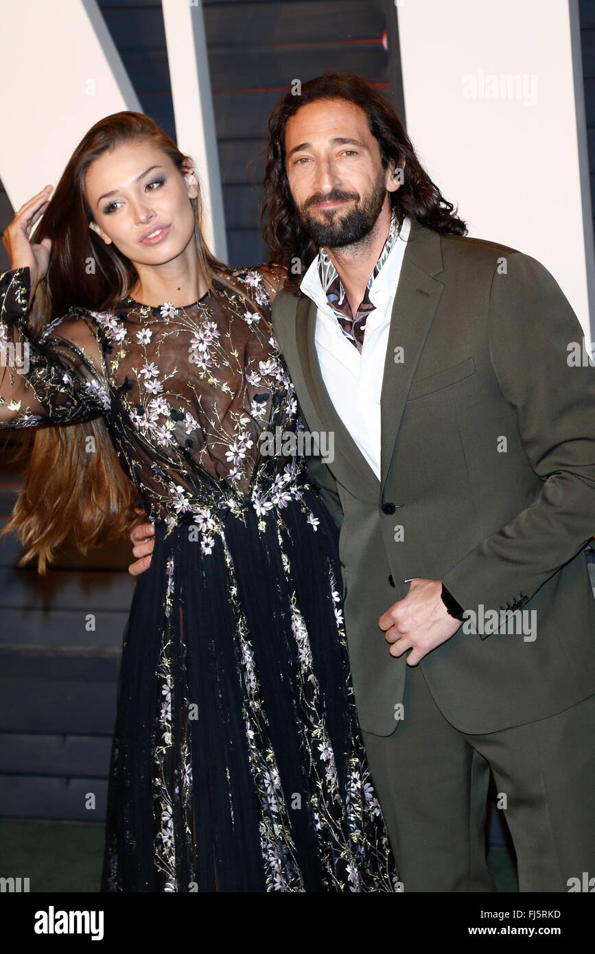 Beverly Hills, Los Angeles, USA. 28th Feb, 2016. Adrien Brody and Lara ...