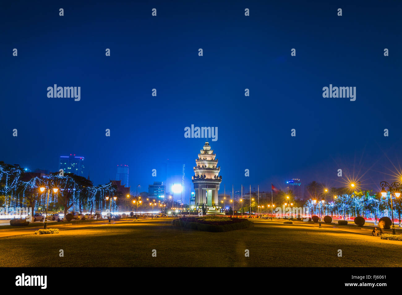 Night View in Phnom penh,Cambodia Stock Photo - Alamy