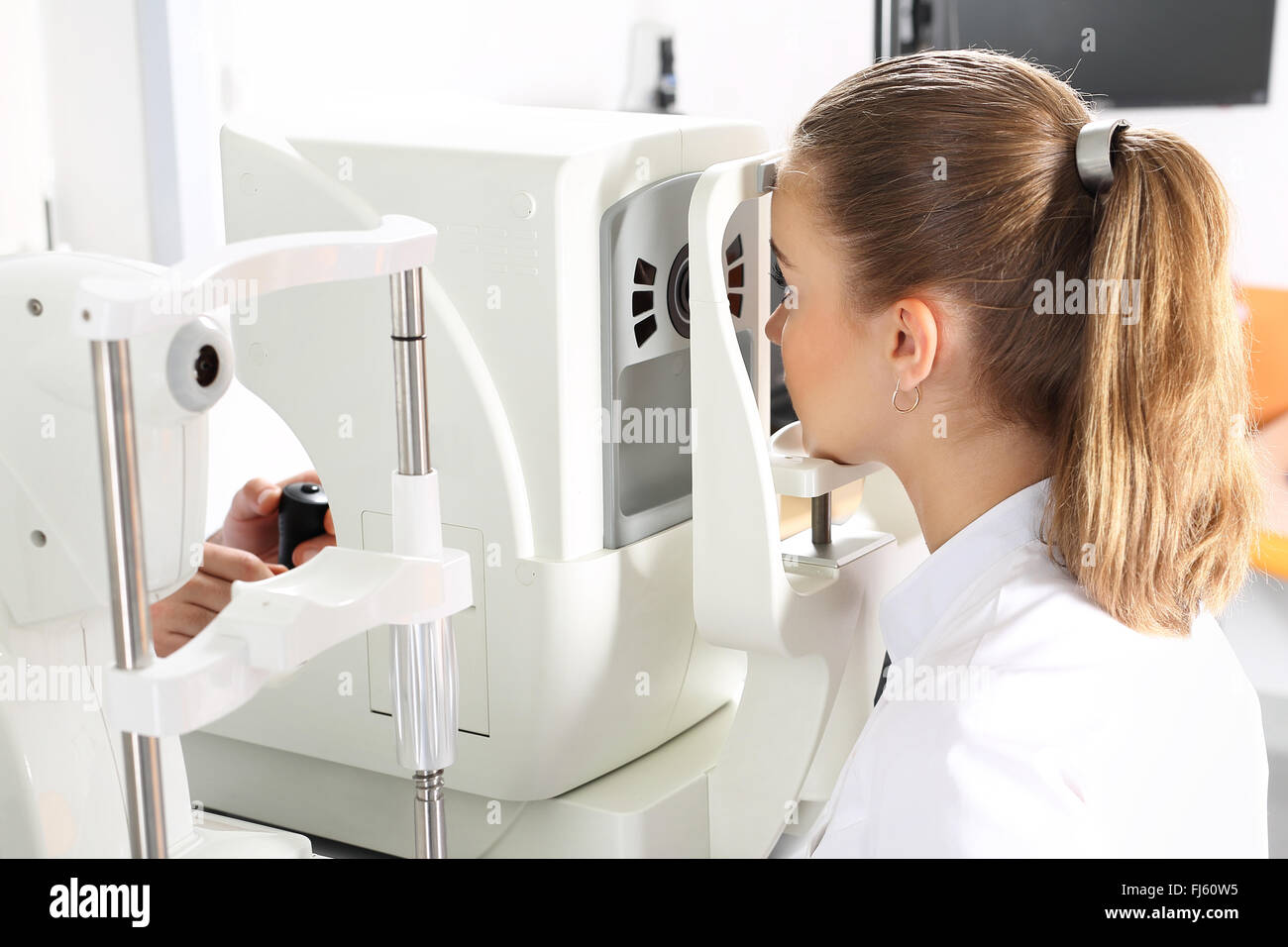 Computer vision test hi-res stock photography and images - Alamy