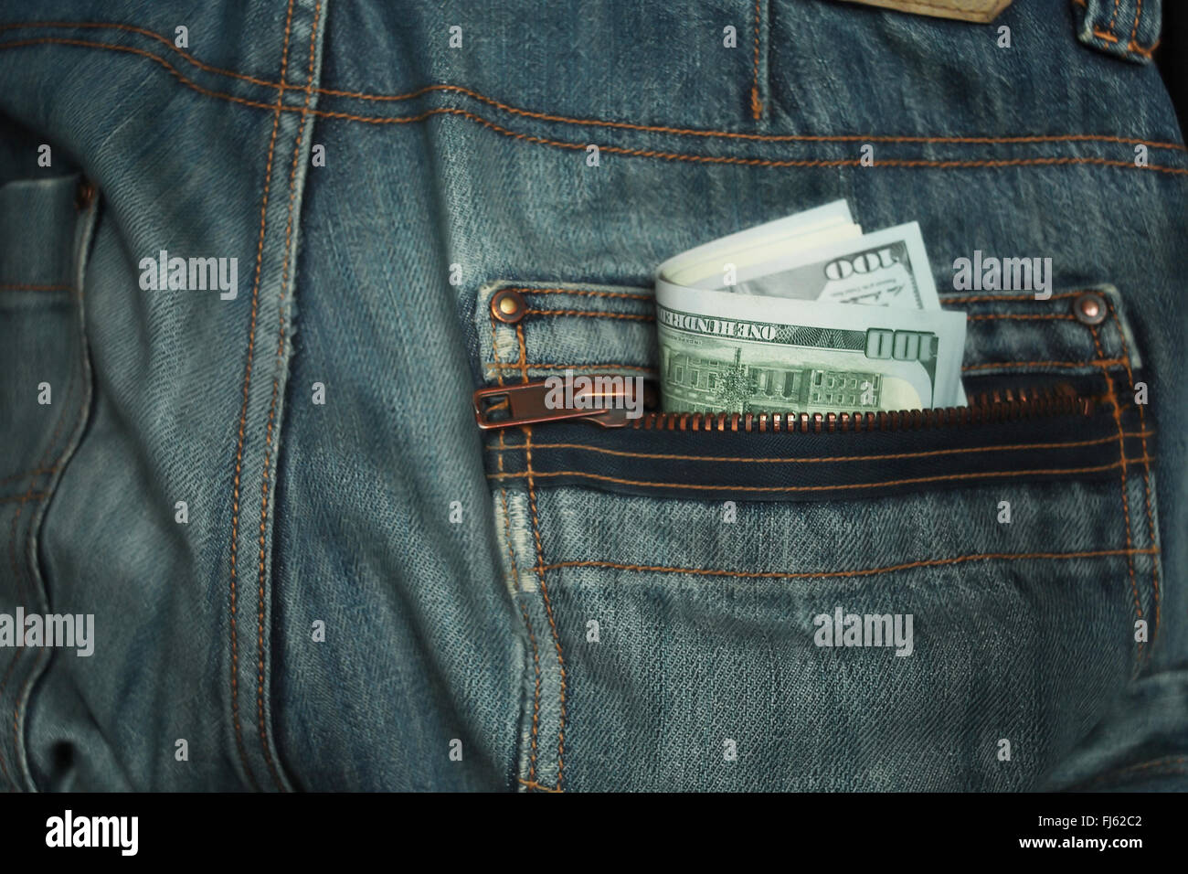 Money In Pocket Stock Photo - Alamy