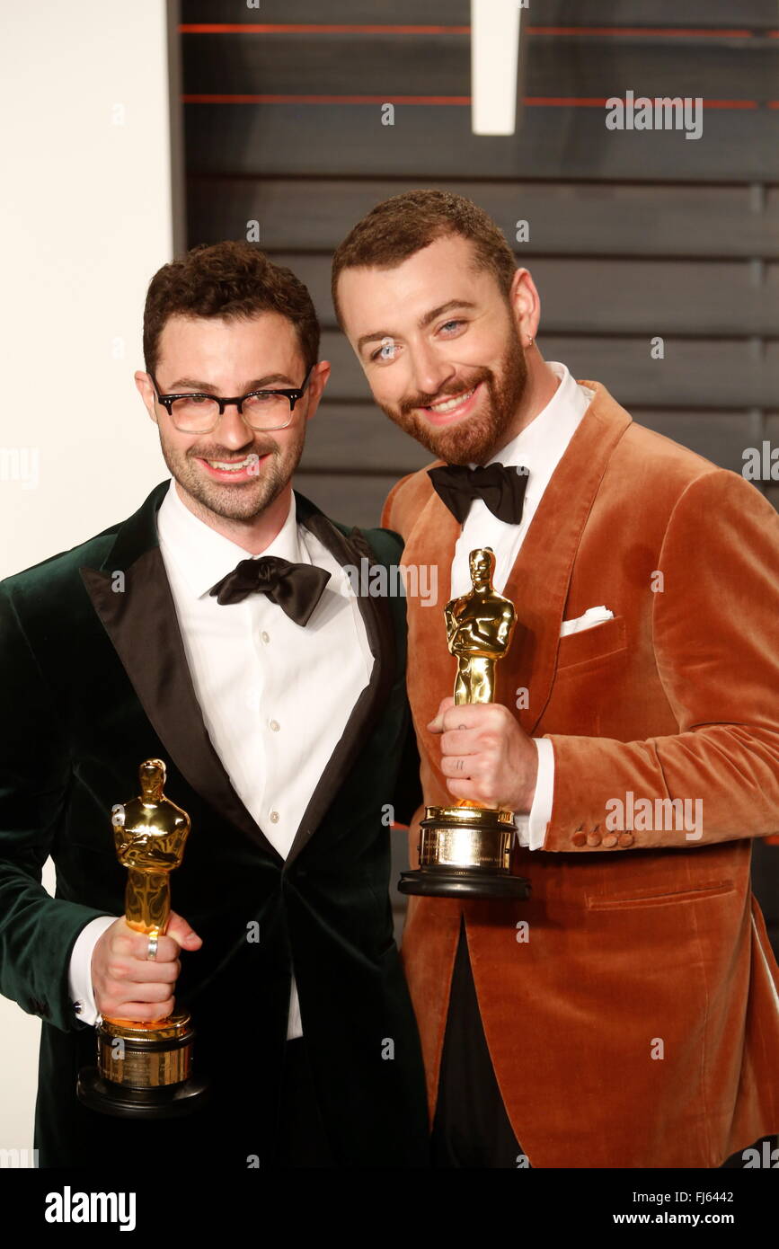 Beverly Hills, Los Angeles, USA. 28th Feb, 2016. Jimmy Napes (L) and ...