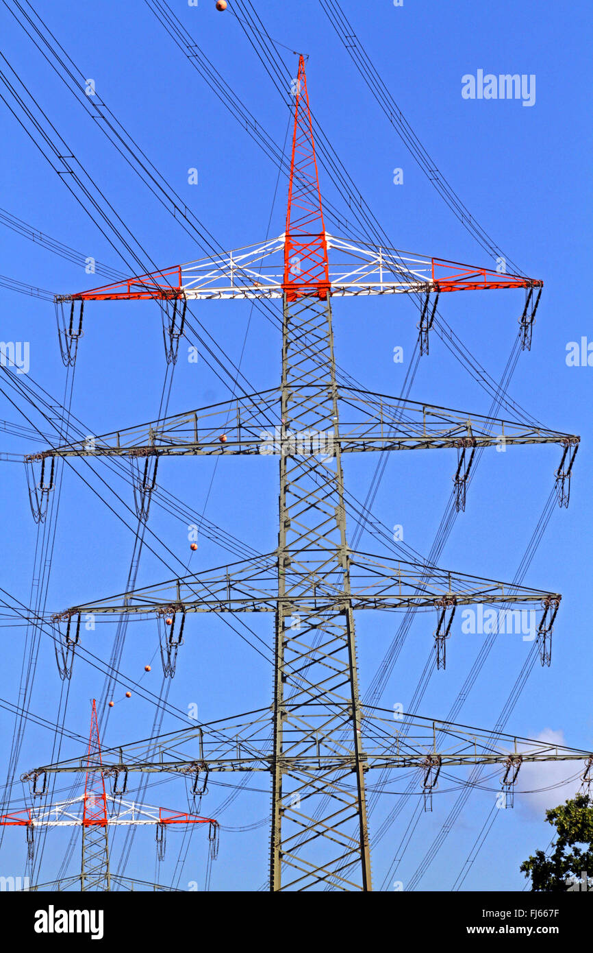 High voltage current transmission hi-res stock photography and images ...