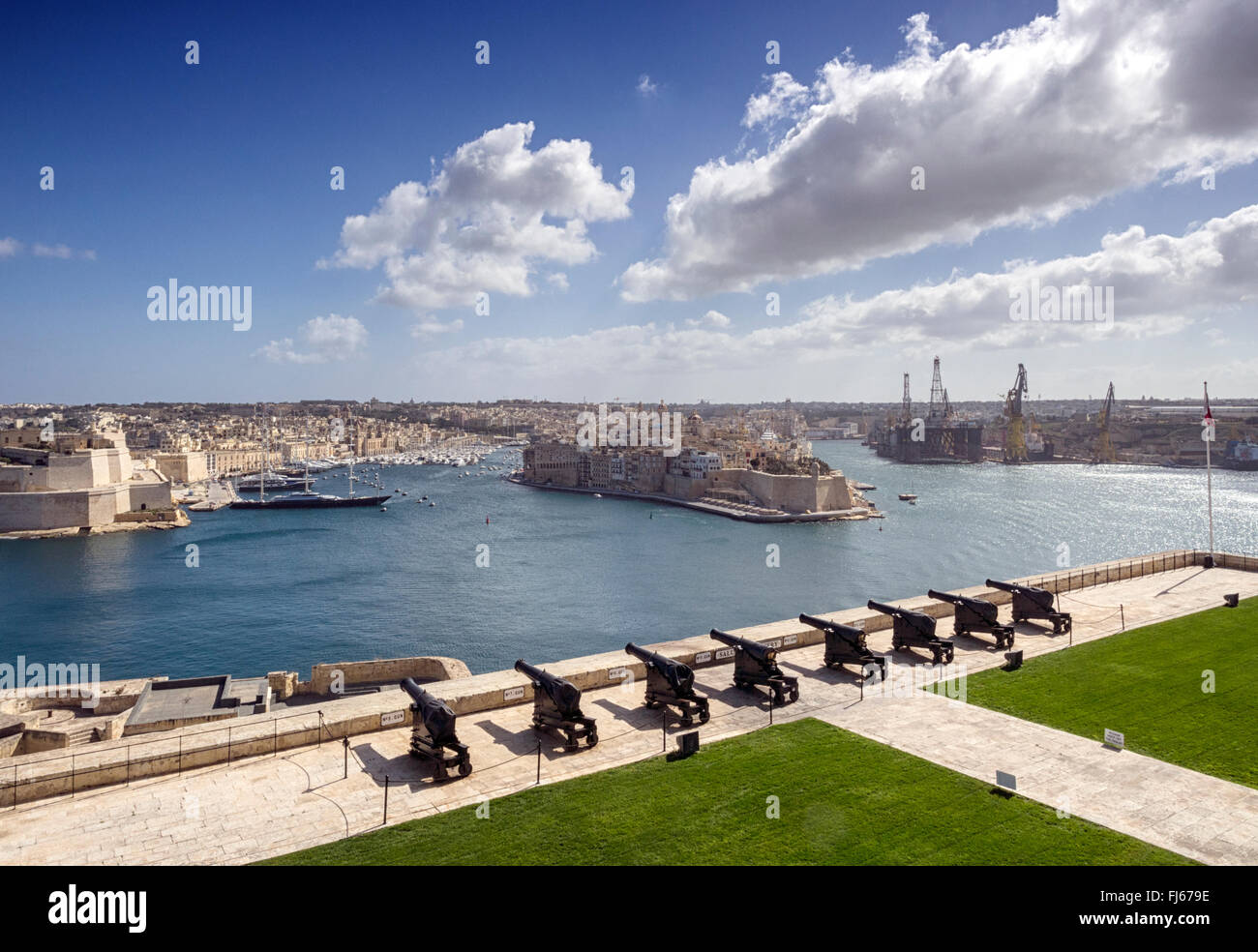 Old sun battery hi-res stock photography and images - Alamy