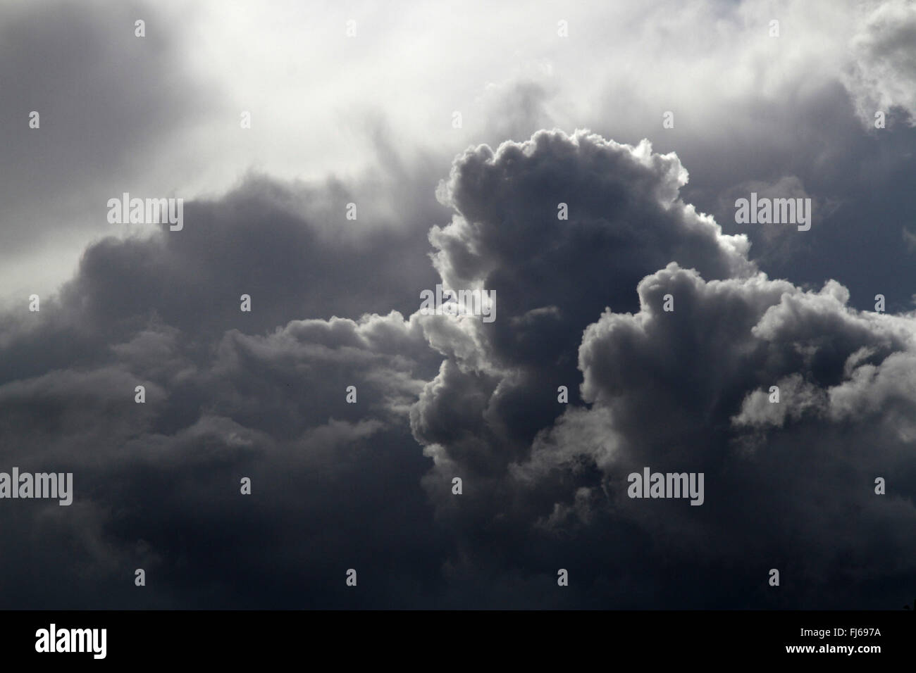 Weather thunderclouds hi-res stock photography and images - Alamy