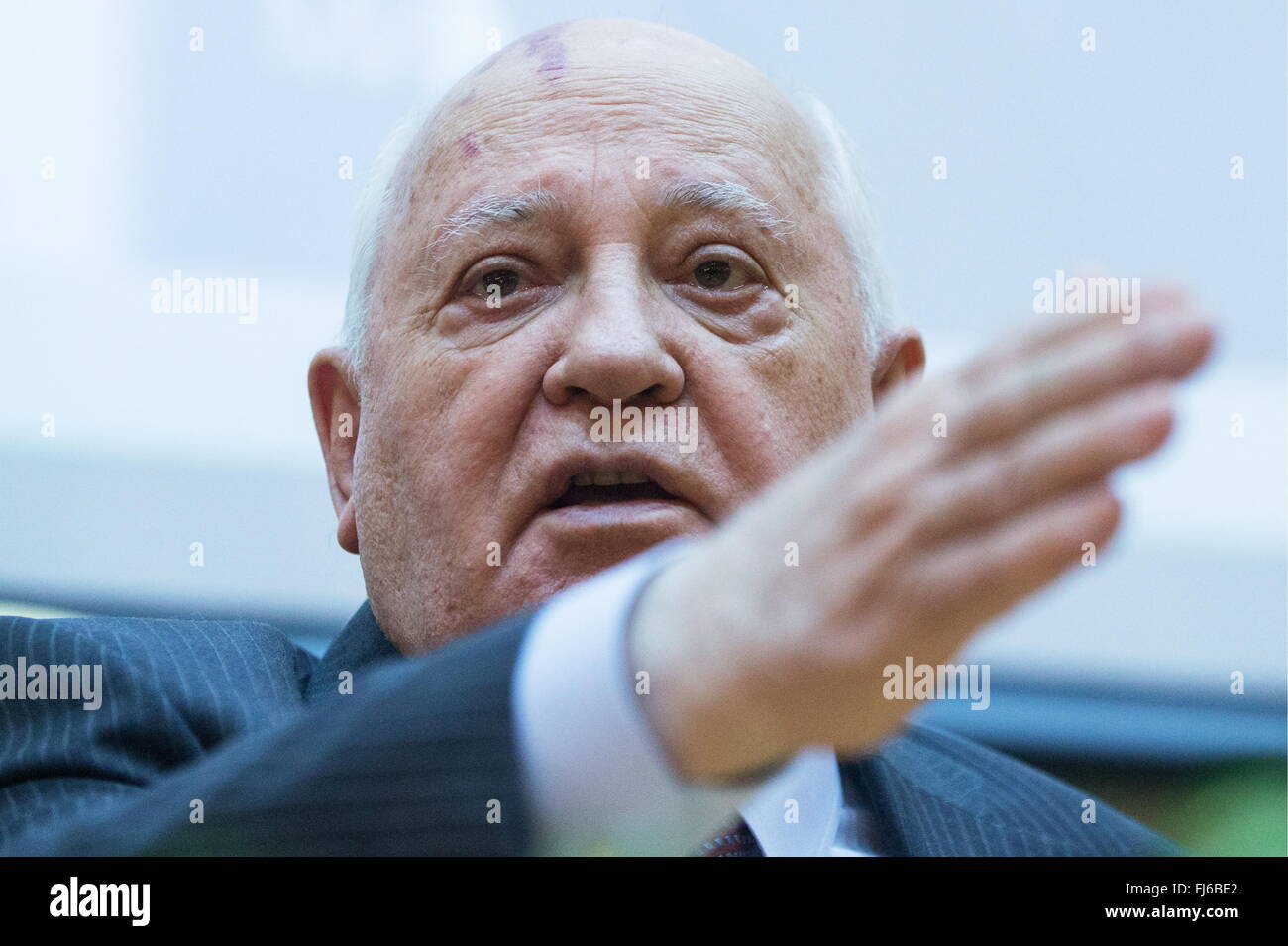 Vladimir Polyakov High Resolution Stock Photography and Images - Alamy