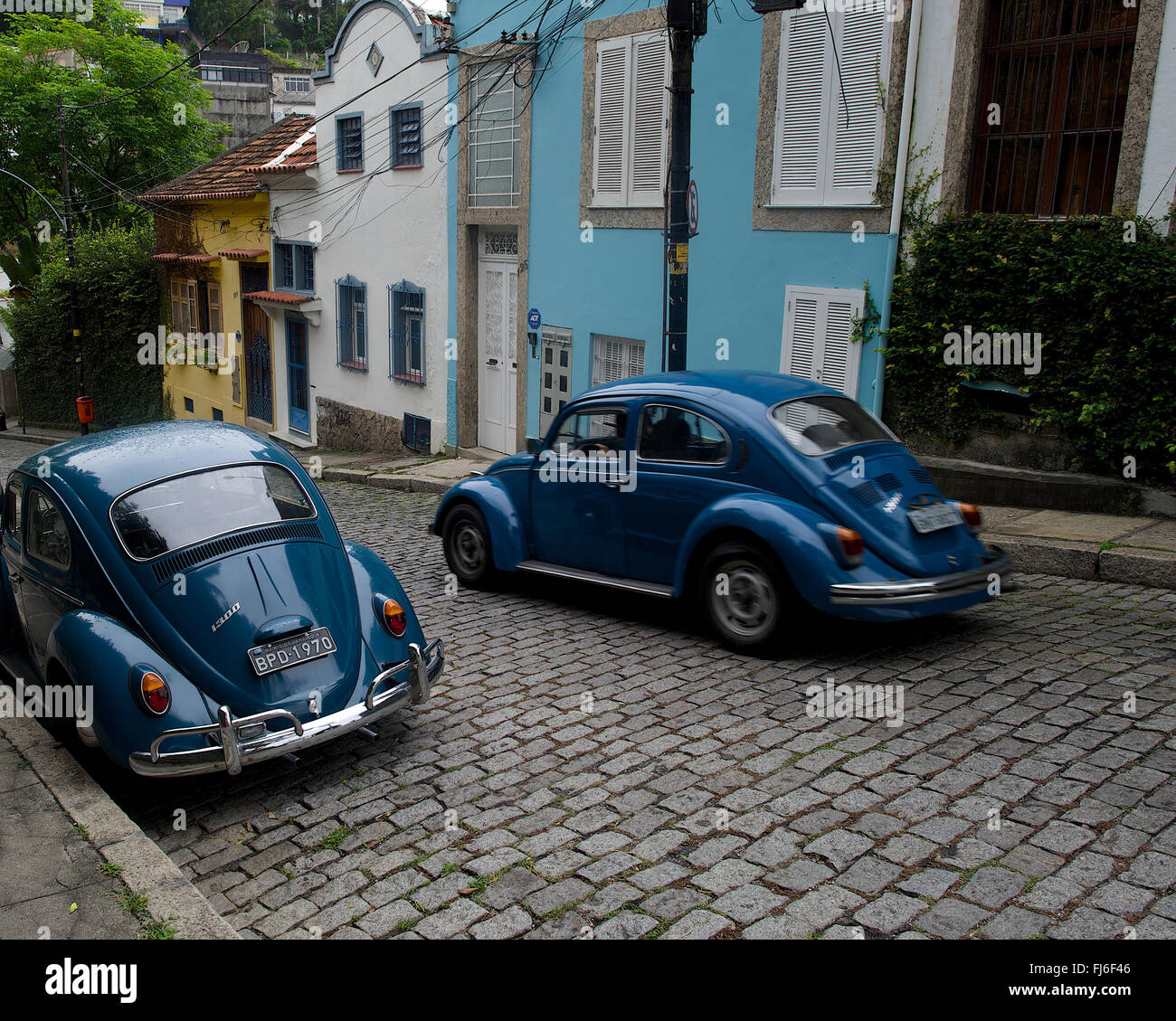 Street scene with Volkswagen Beetle, Rio de Janeiro, Brazil Stock Photo ...