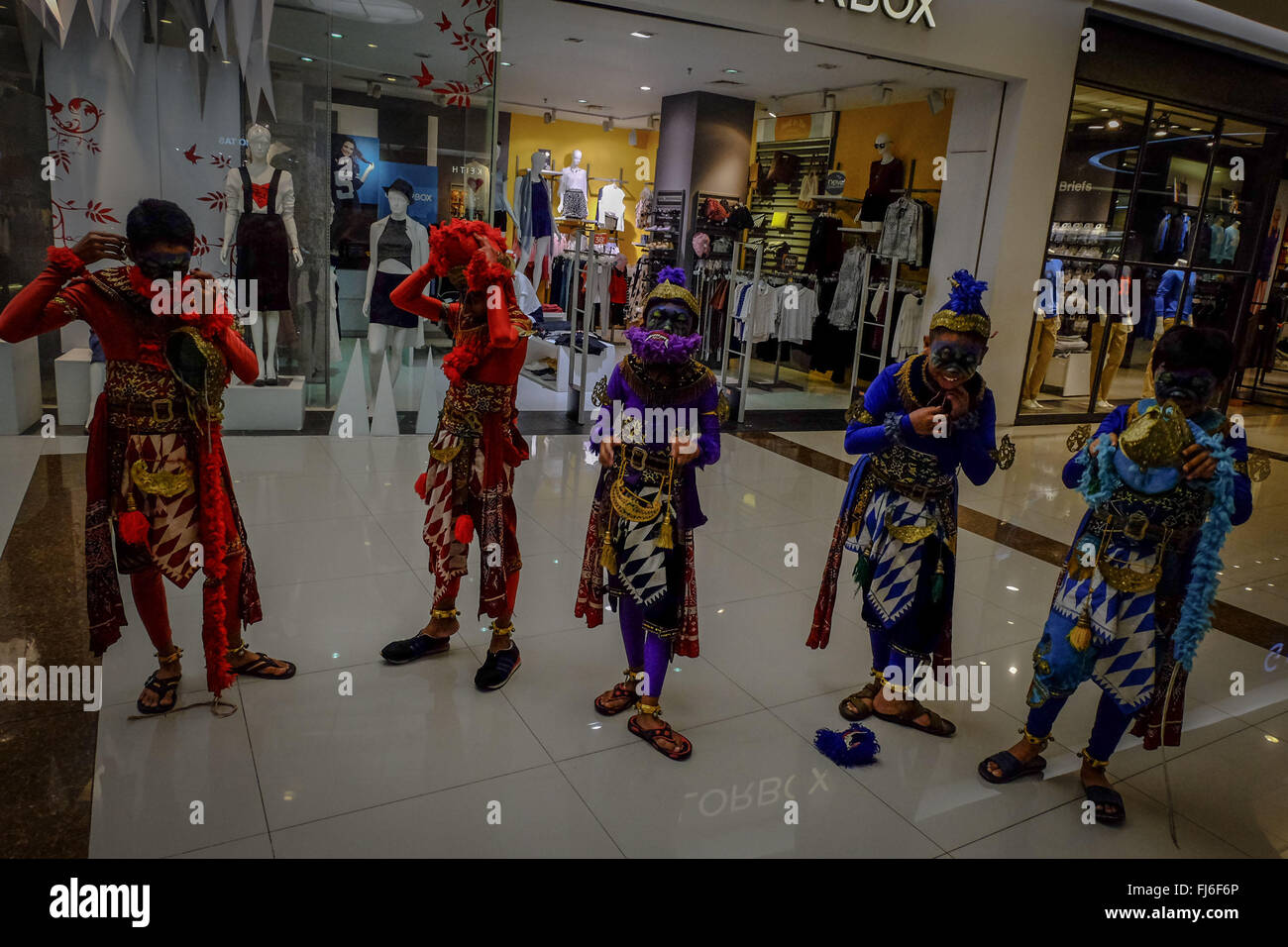 Hanoman hi-res stock photography and images - Alamy