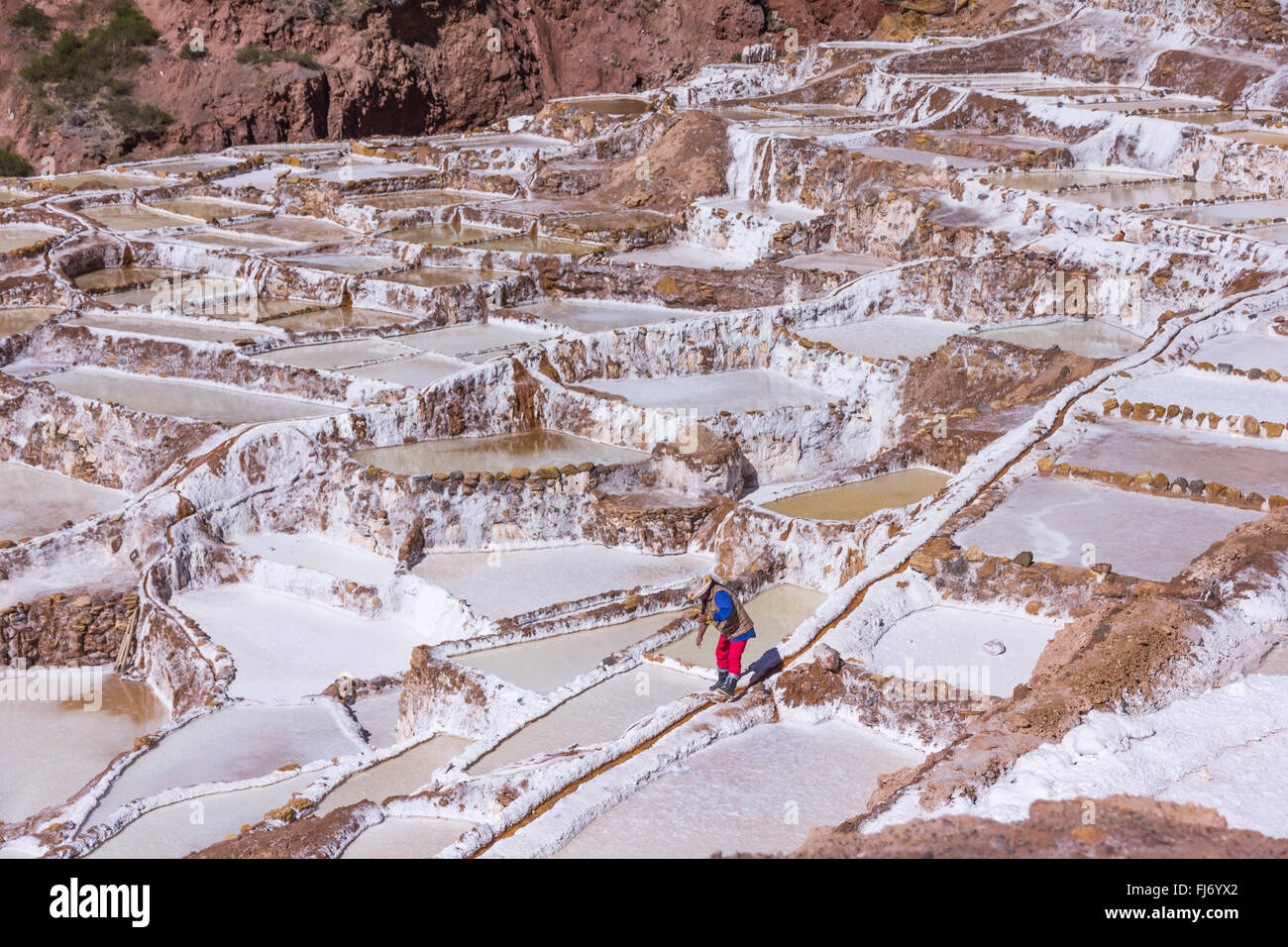 natural mineral salty spring wtaer in peru Stock Photo - Alamy