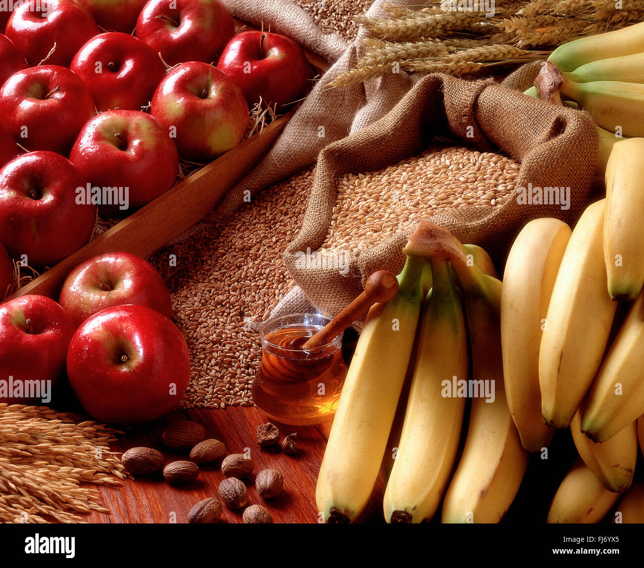 apples and bananas Stock Photo - Alamy