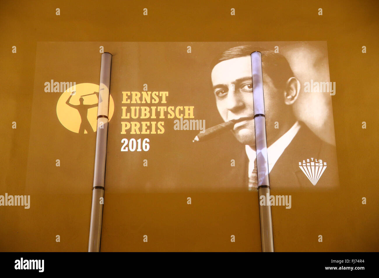 The 2016 Ernst Lubitsch Prize for best comedic performance in a German ...