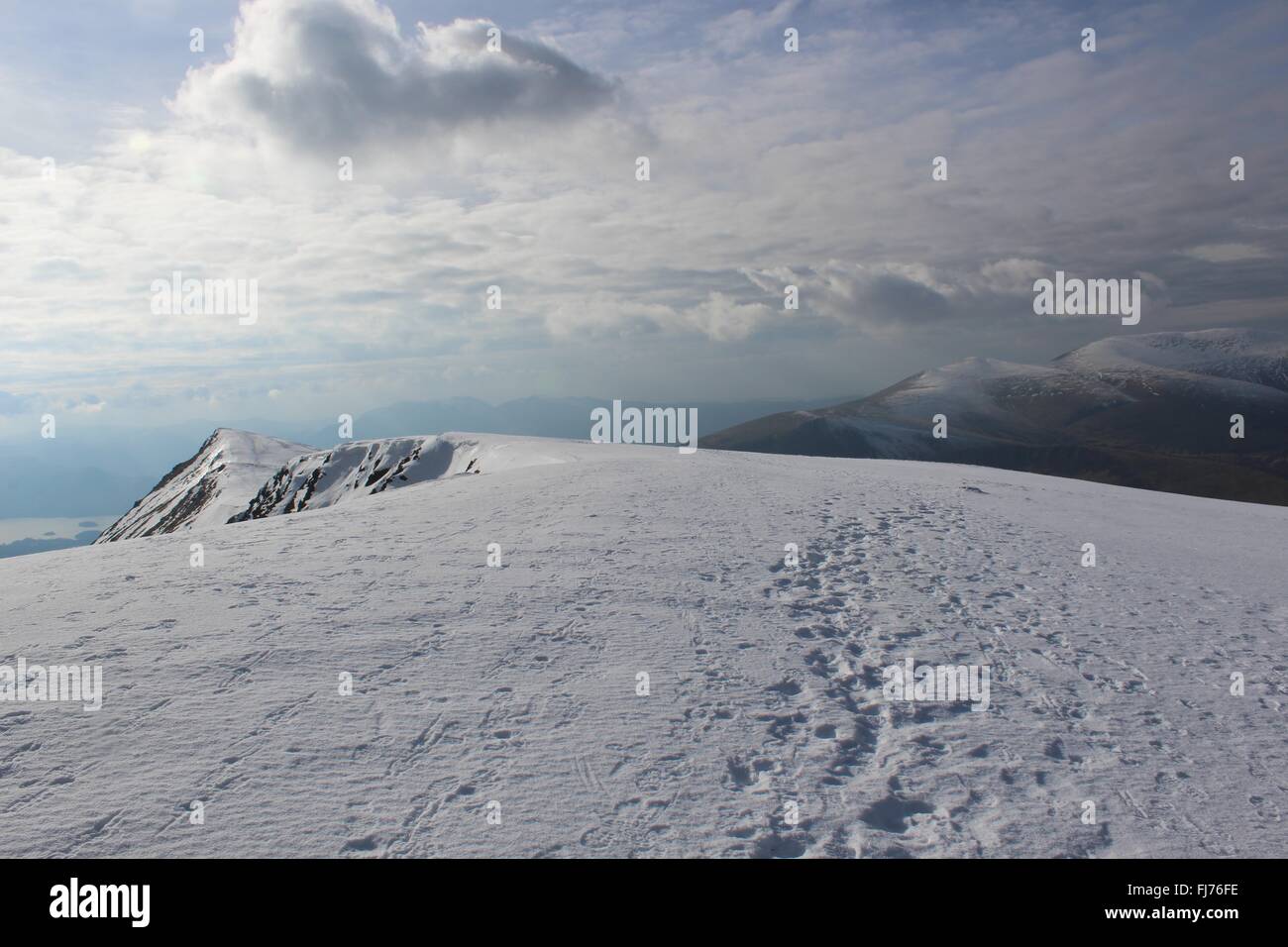 Snow covered ridges Stock Photo - Alamy