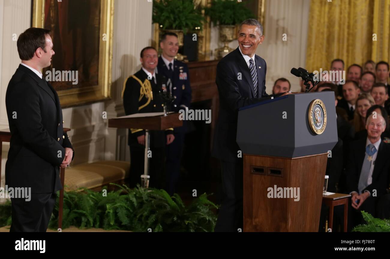 U s navy senior chief special hi-res stock photography and images - Alamy