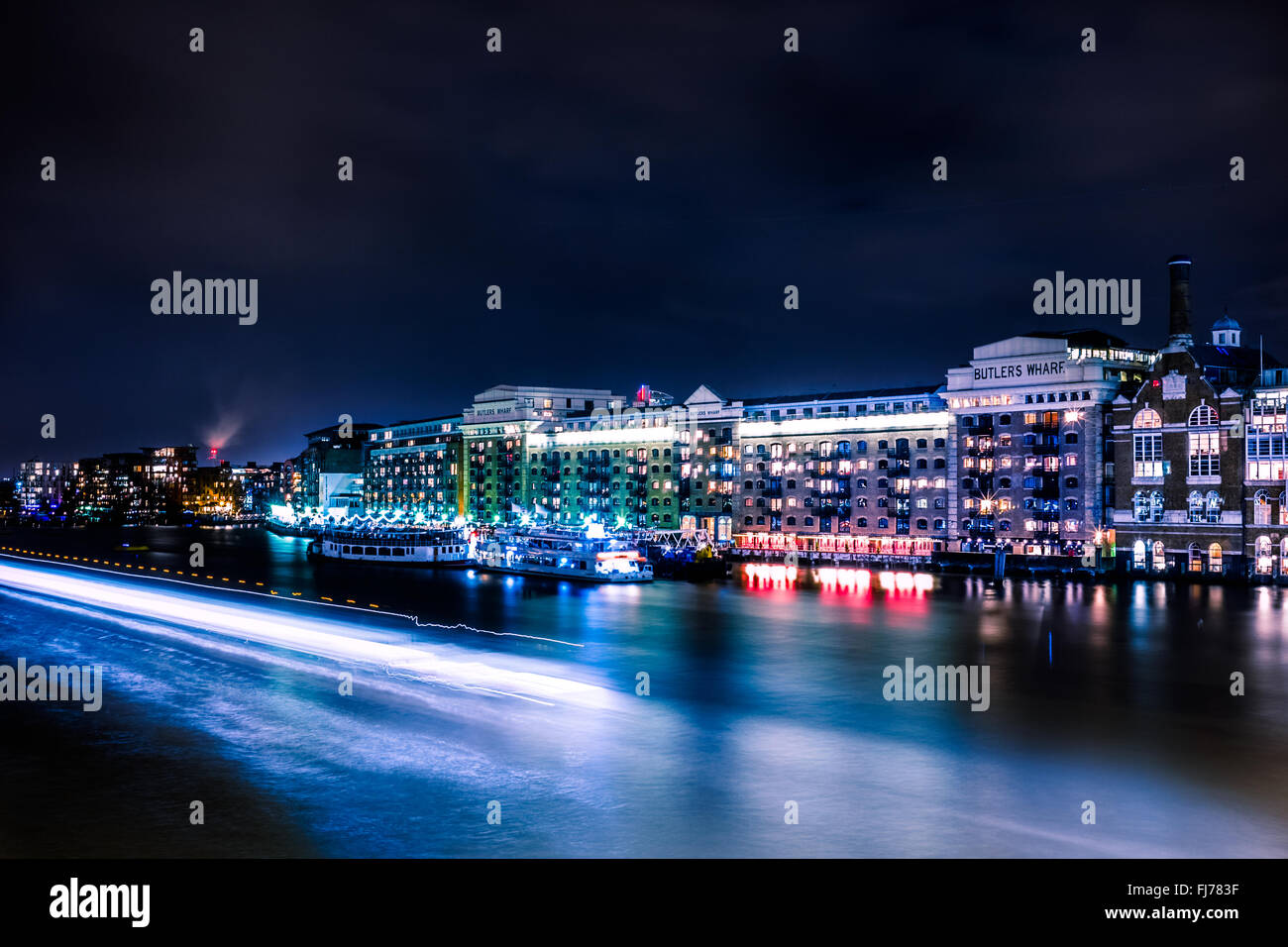 London Night Cityscape River Thames Stock Photo - Alamy