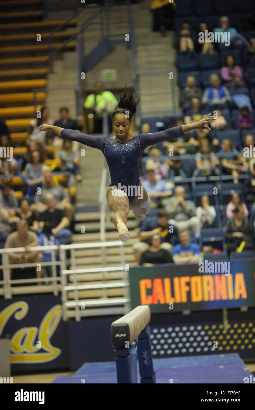 Toni ann williams gymnastics hi-res stock photography and images - Alamy