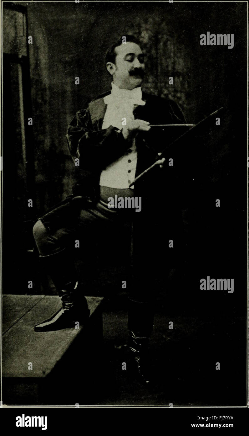 A detailed account of the leading operatic singers of the early 20th ...