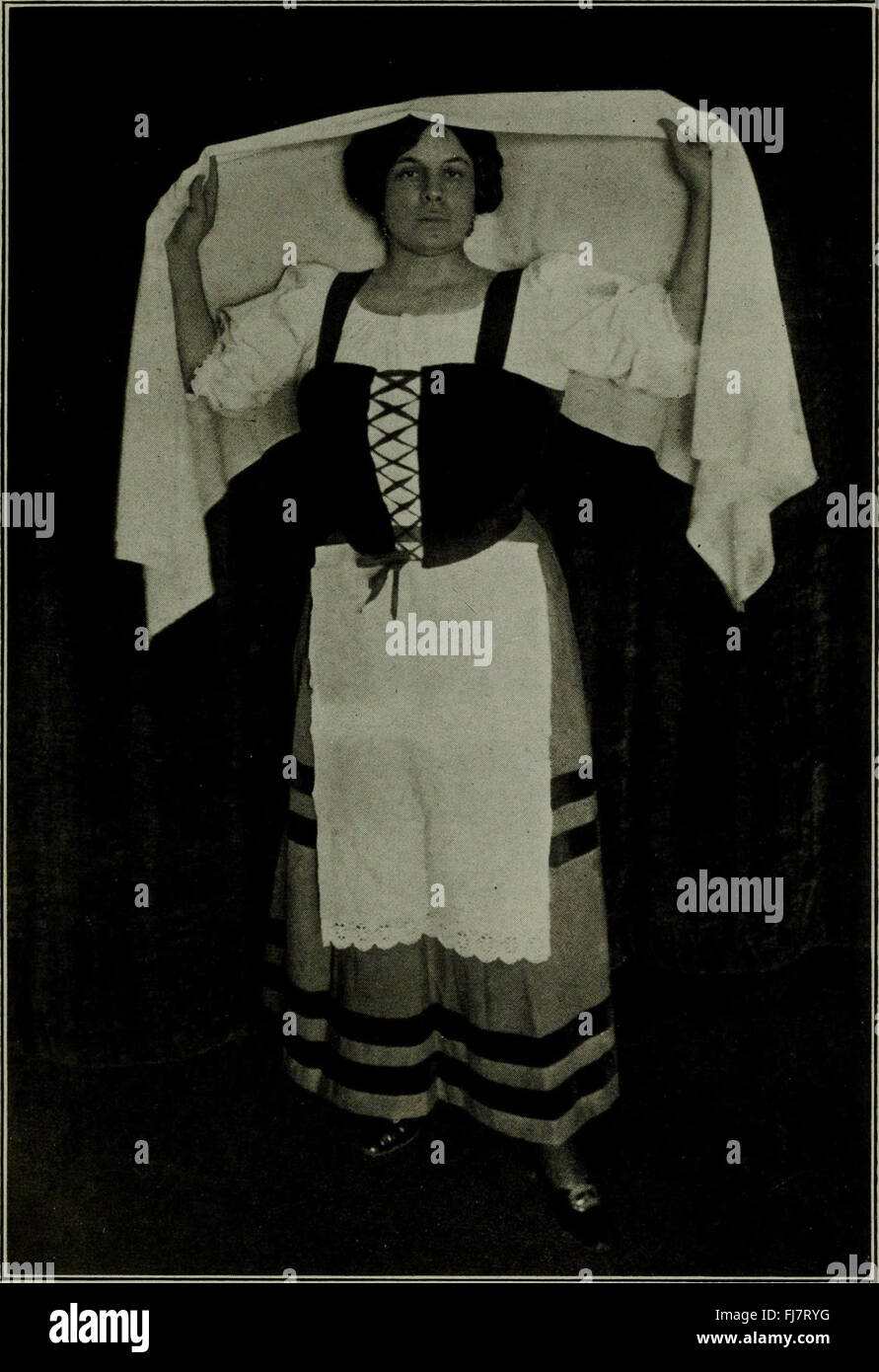 A 1912 account of leading opera singers and their roles in major ...