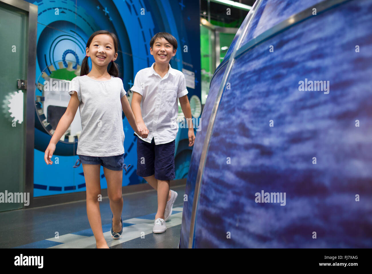 Chinese children in science and technology museum Stock Photo - Alamy