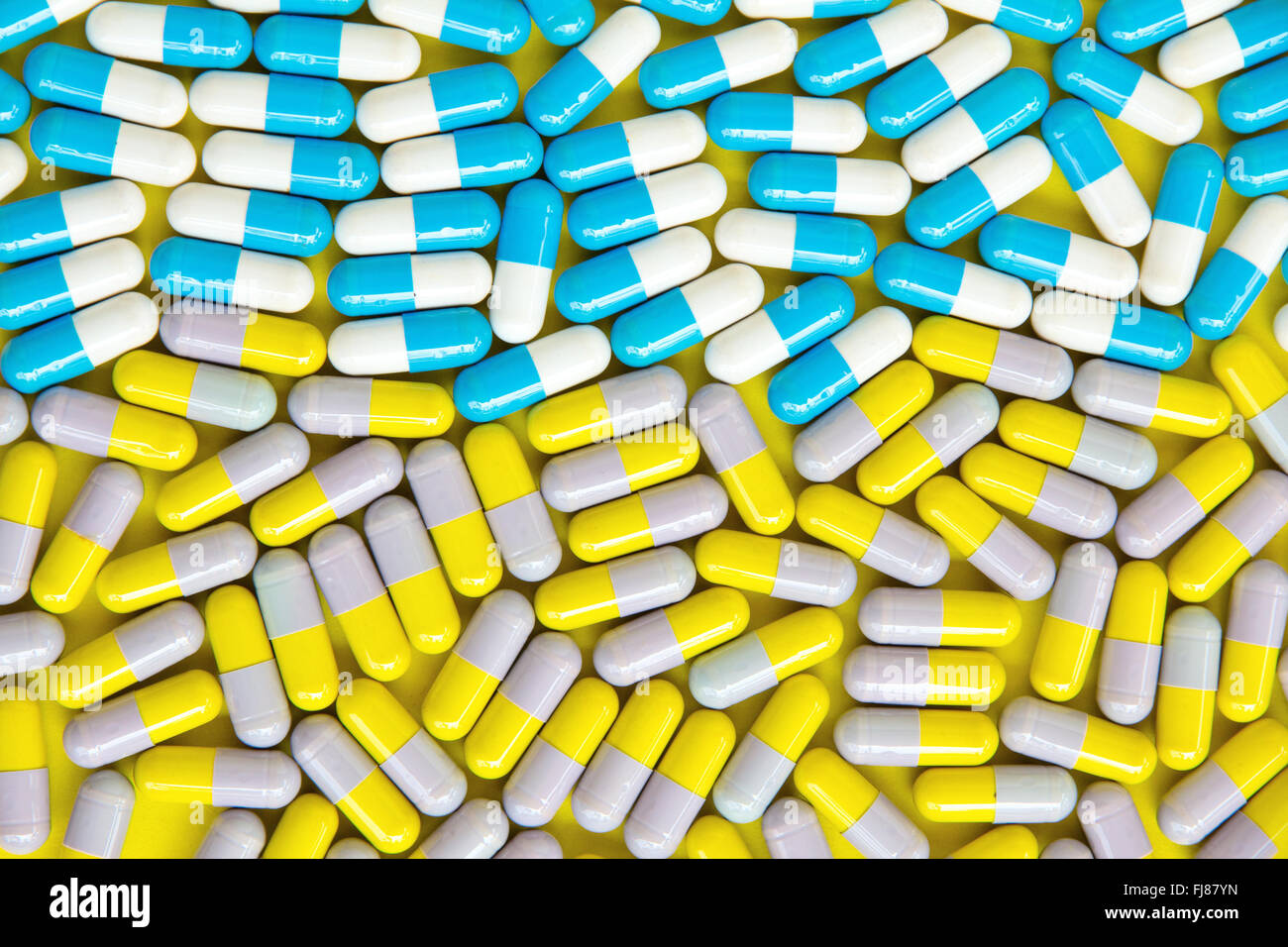 capsule pills background Stock Photo - Alamy