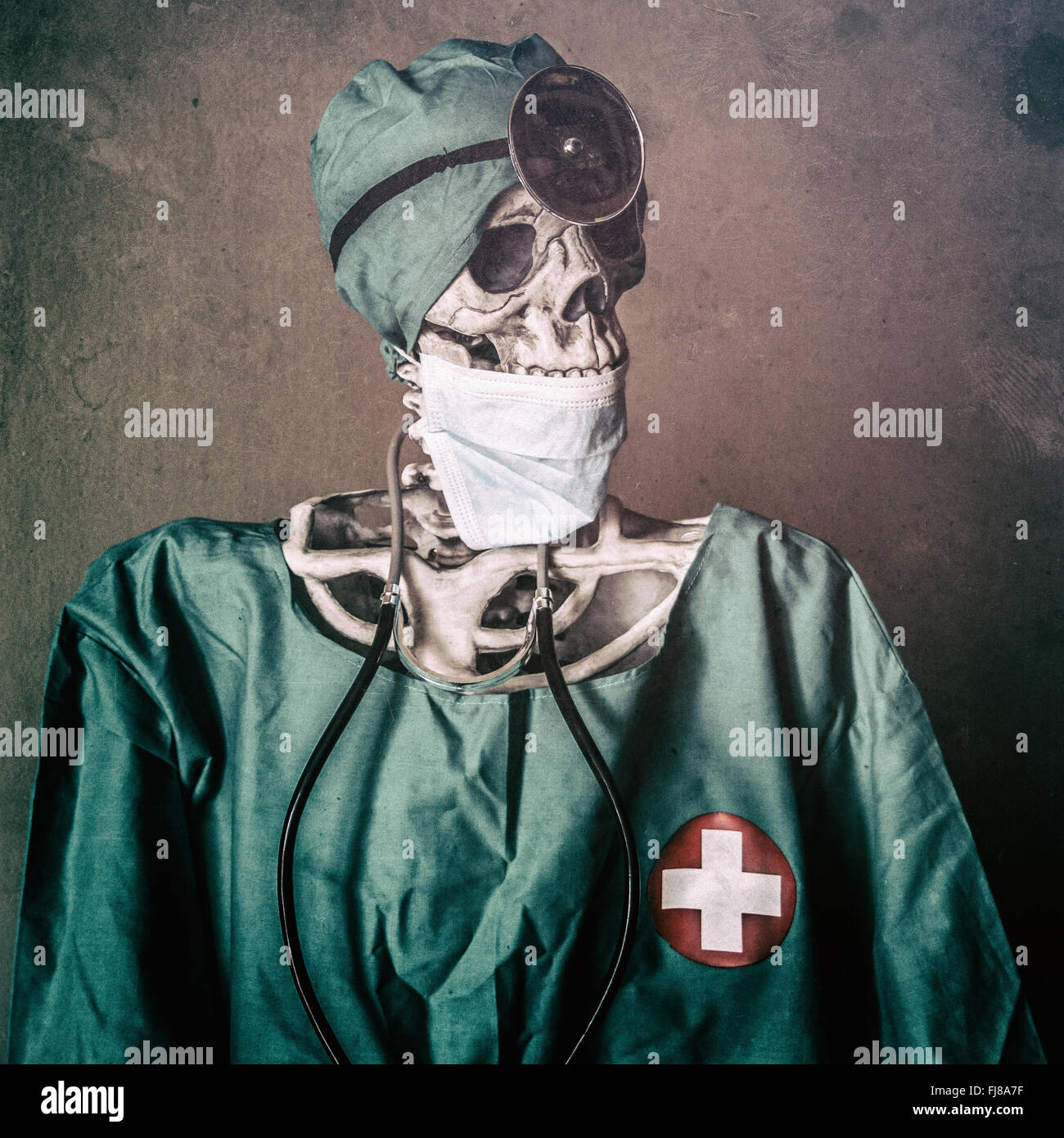 Skeleton medical mask hi-res stock photography and images - Alamy