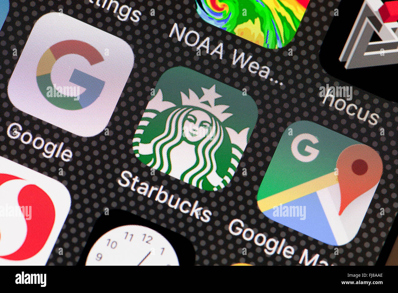 Starbucks mobile app hi-res stock photography and images - Alamy