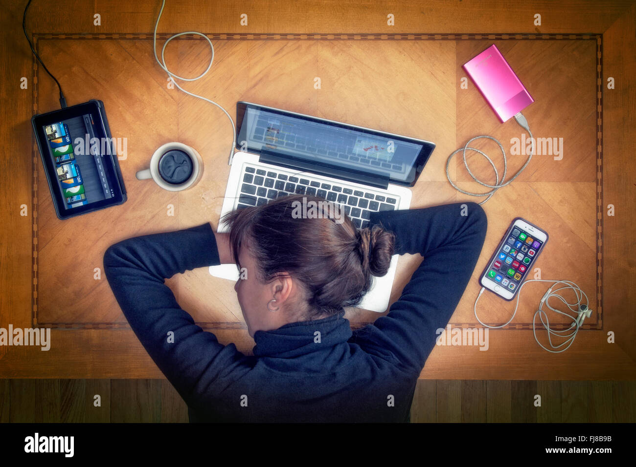 Woman sleeping on her laptop computer Stock Photo - Alamy