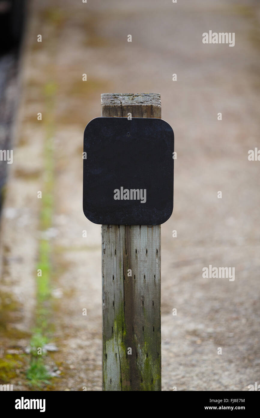 Blank black sign hi-res stock photography and images - Alamy