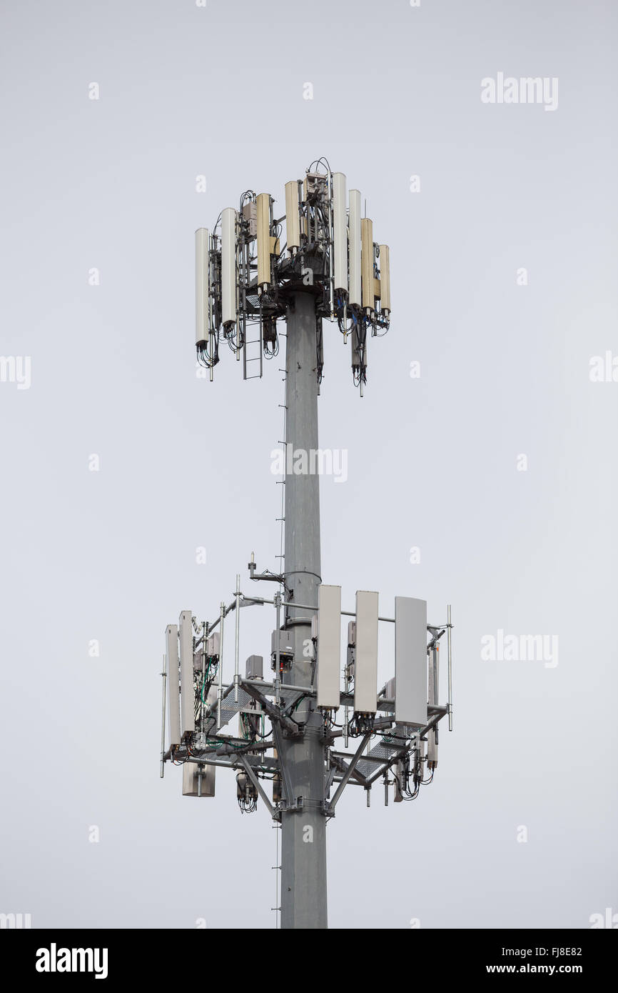 Cellular towers hi-res stock photography and images - Alamy