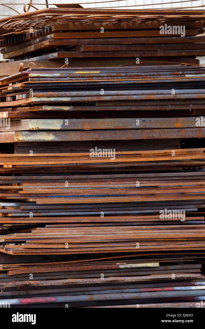 Raw metals hi-res stock photography and images - Alamy