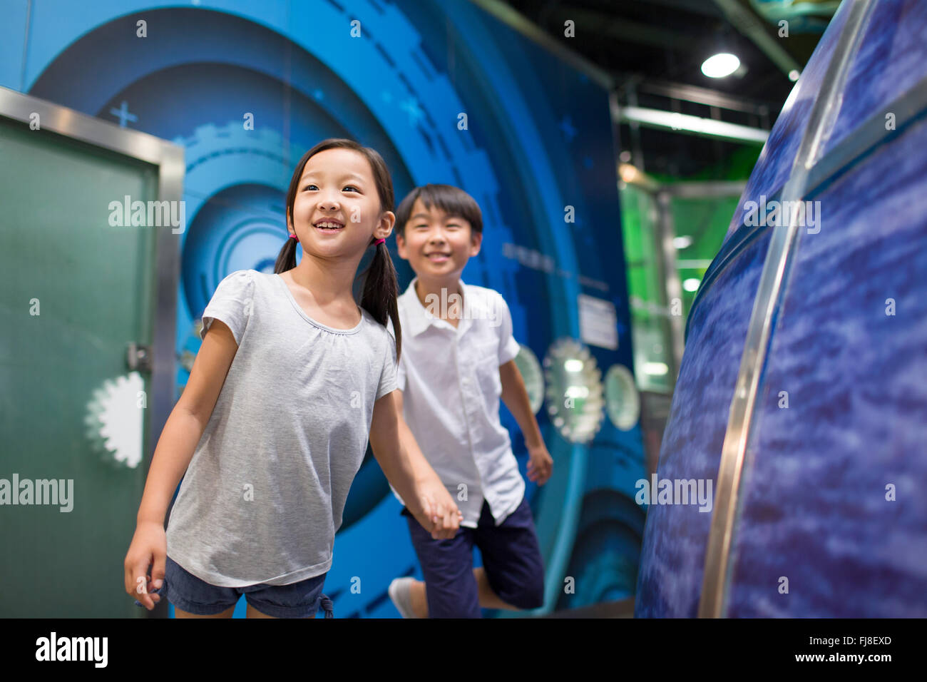 Chinese children in science and technology museum Stock Photo - Alamy