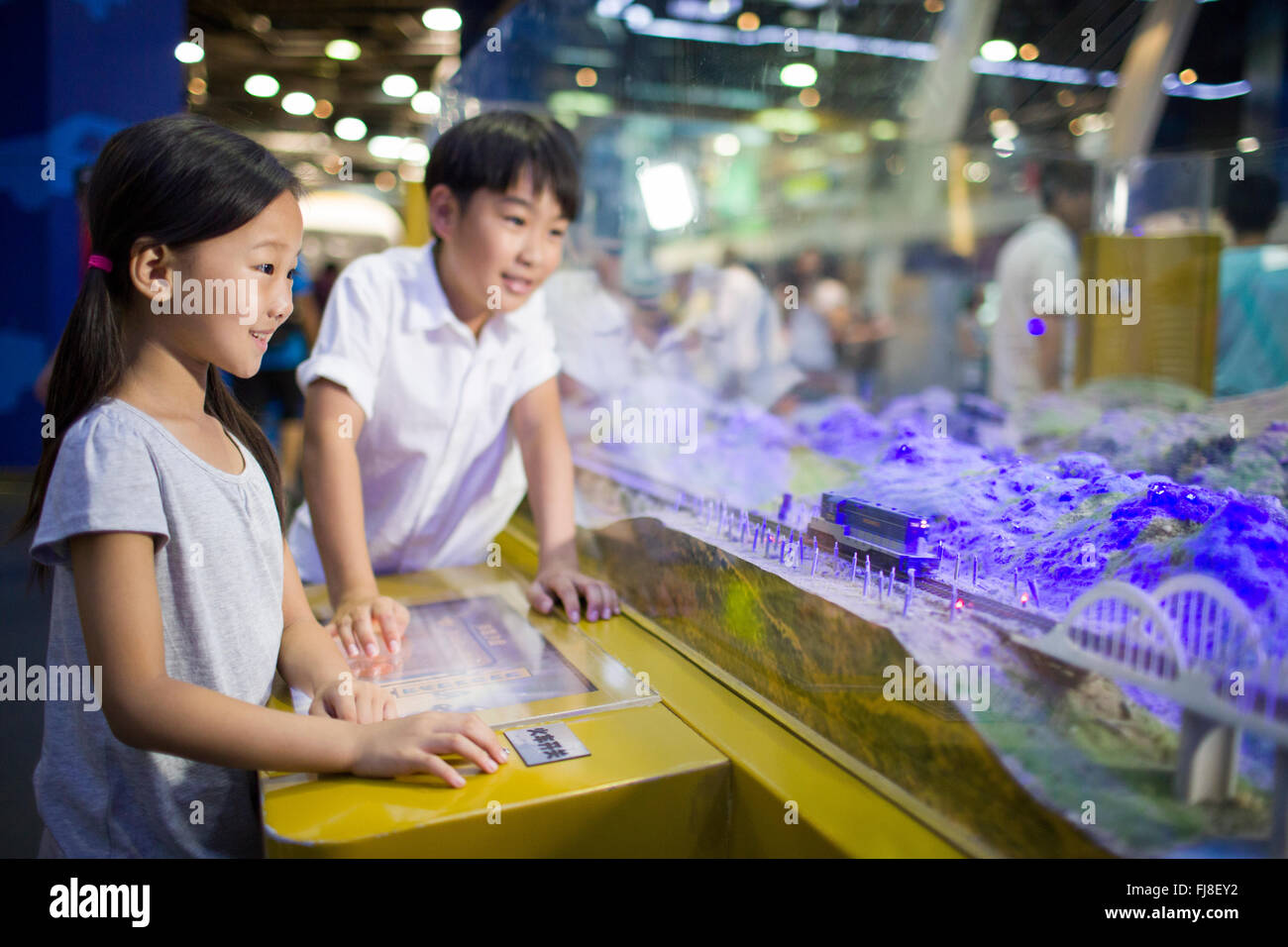 Chinese children in science and technology museum Stock Photo - Alamy