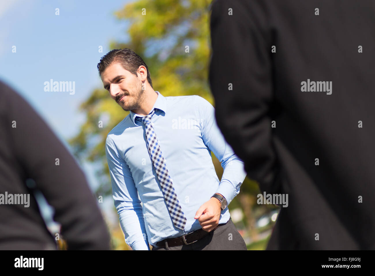 Informal out of office outdoors business meeting Stock Photo - Alamy