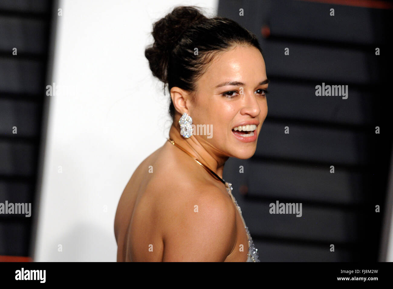 Michelle Rodriguez attending the 2016 Vanity Fair Oscar Party Hosted By ...