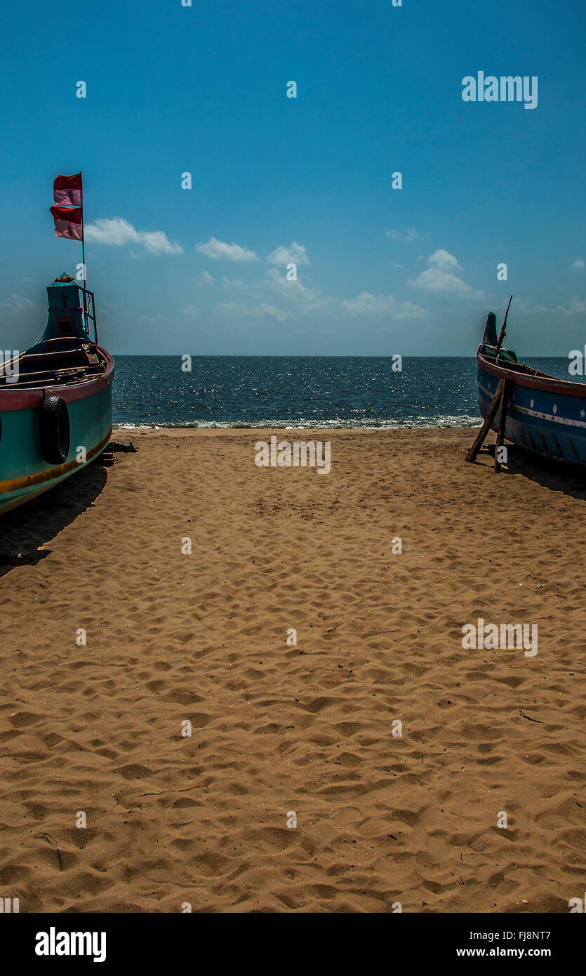Fishing boats, marari beach, alleppey, kerala, india, asia Stock Photo ...