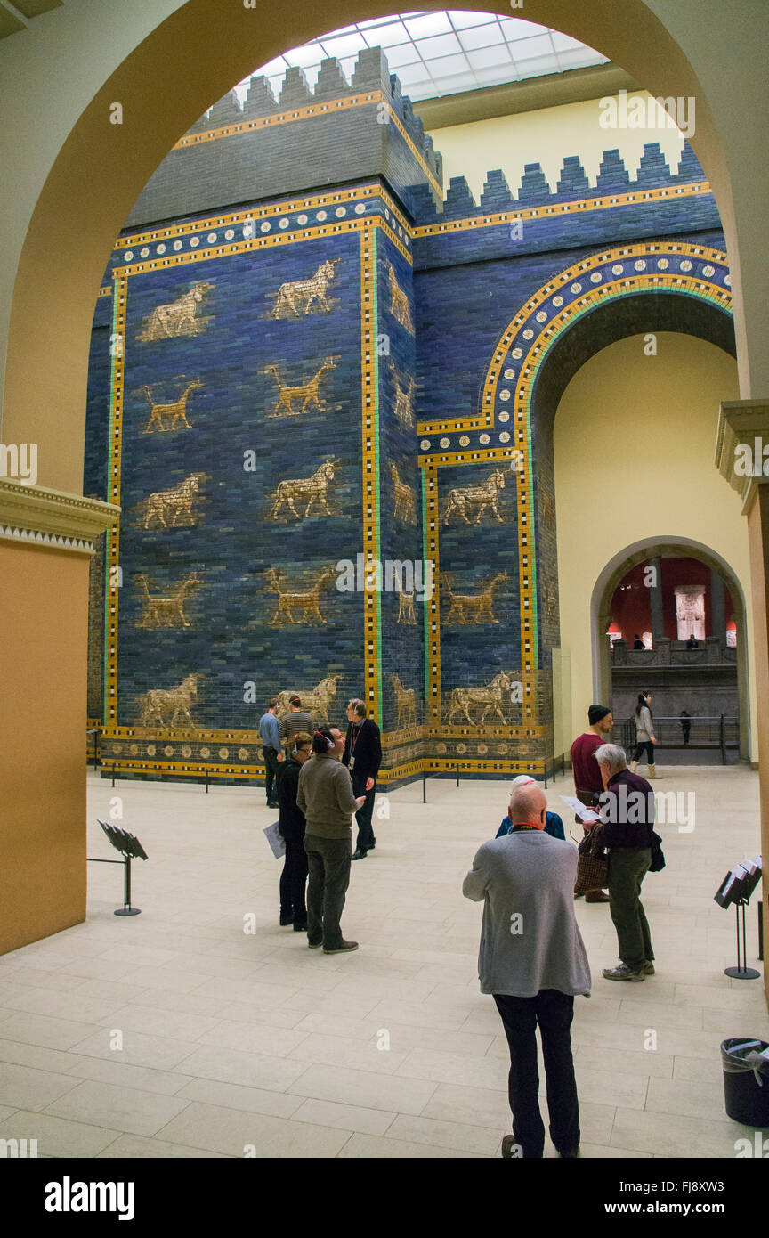 Ishtar Gate, Pergamon Museum Stock Photo - Alamy