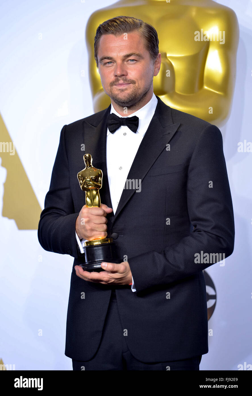 Dicaprio oscar hi-res stock photography and images - Alamy