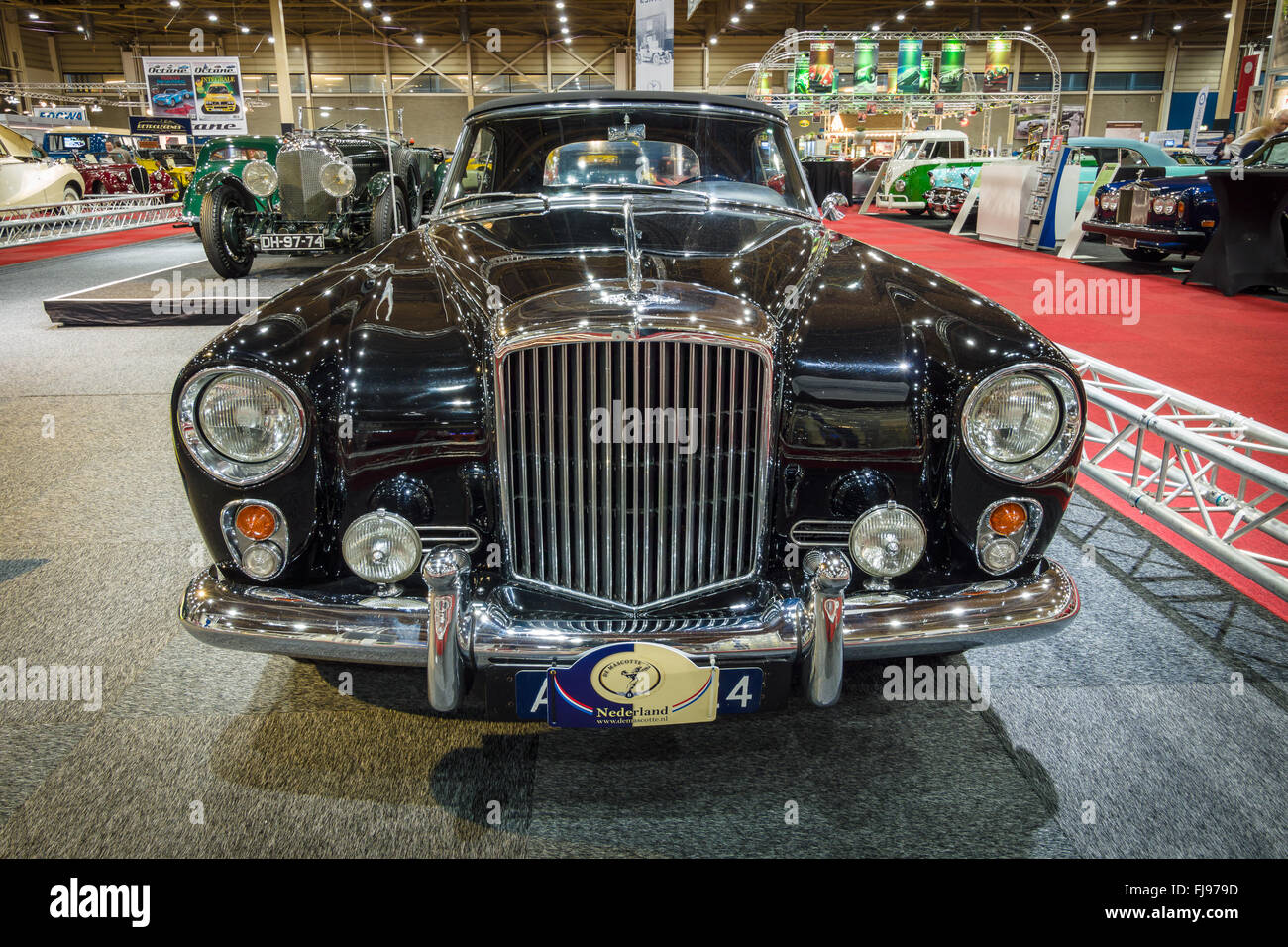High-performance luxury car Bentley Continental S2 Drophead Coupe by ...