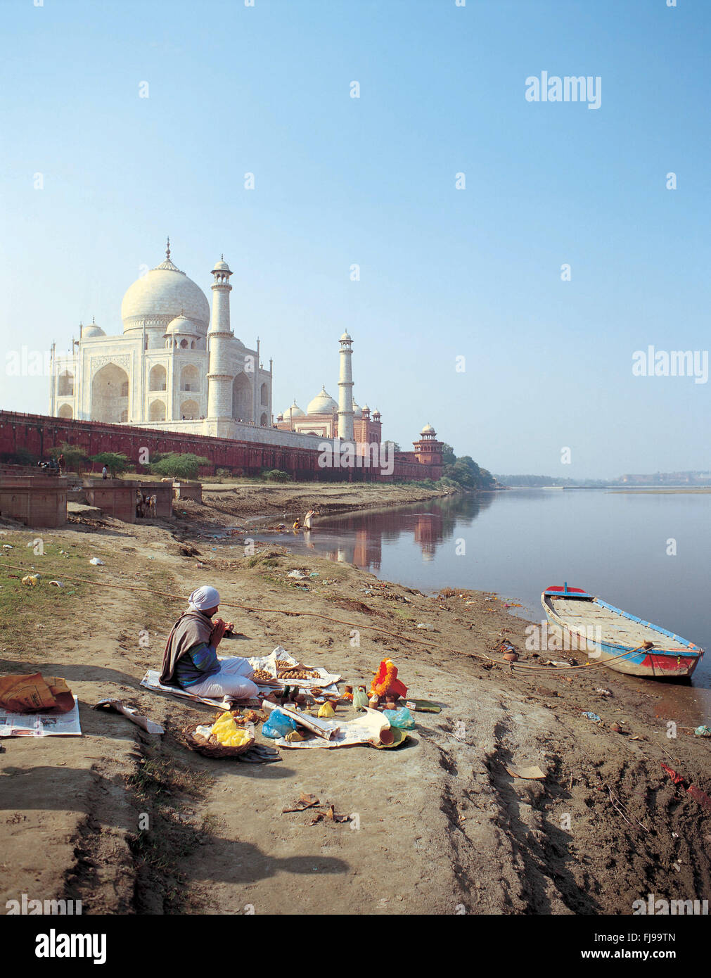 Delhi boat hi-res stock photography and images - Alamy