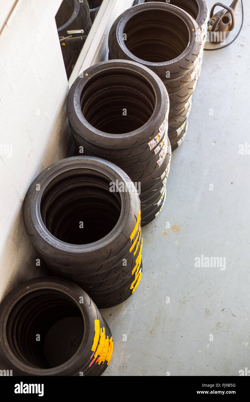 Stacks of tires hi-res stock photography and images - Alamy