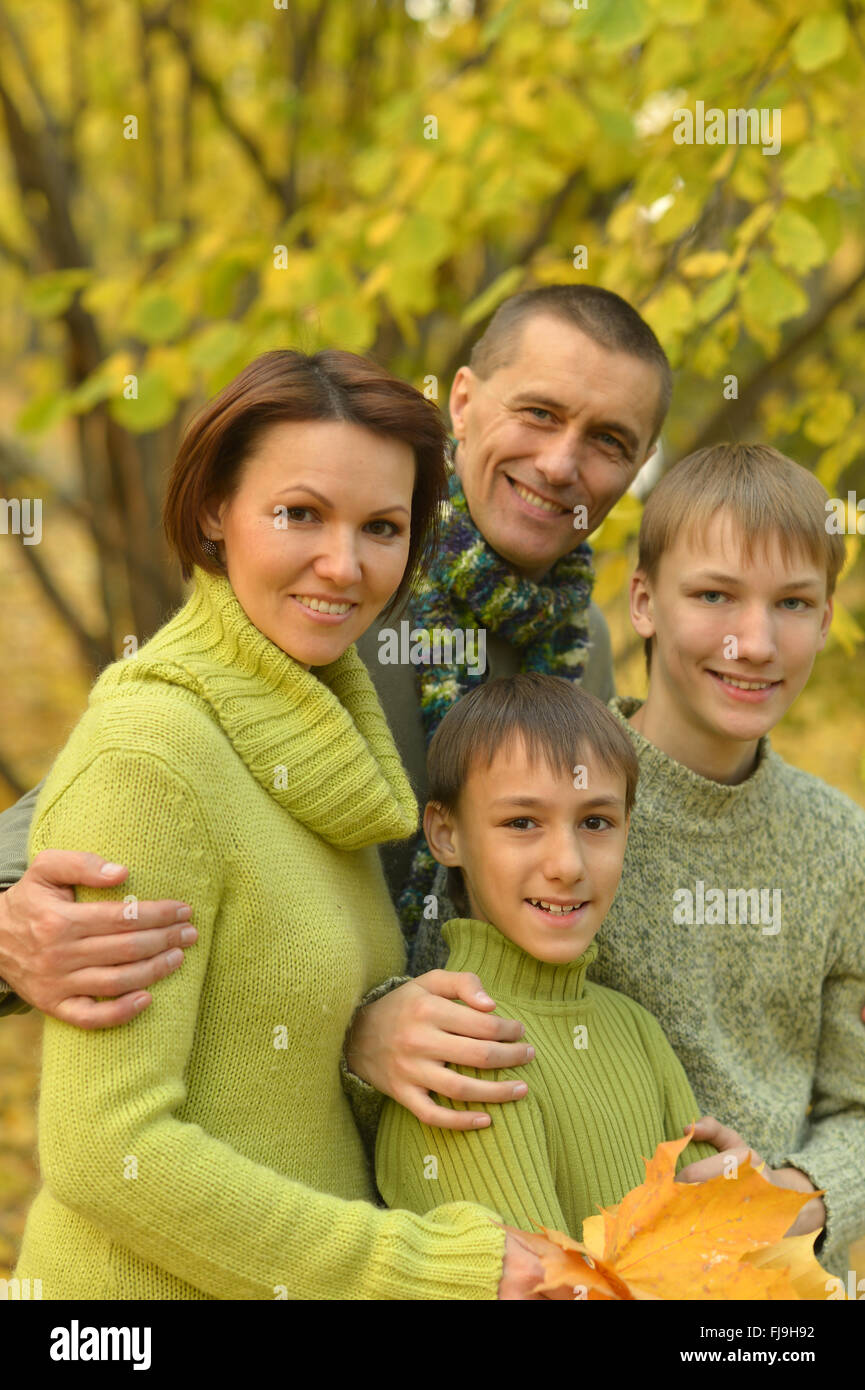 Happy smiling family Stock Photo - Alamy