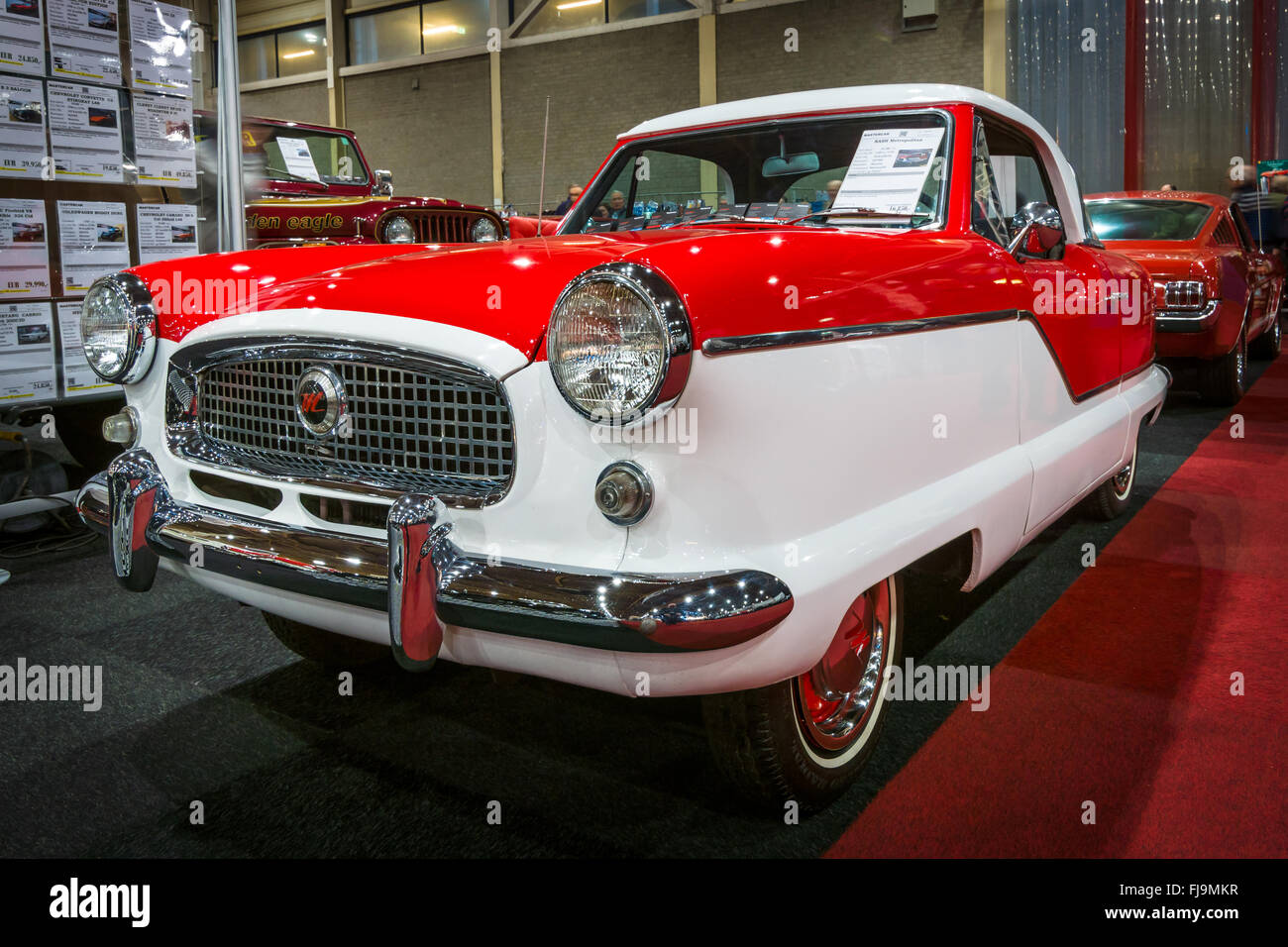 Subcompact car Nash Metropolitan, 1960 Stock Photo - Alamy