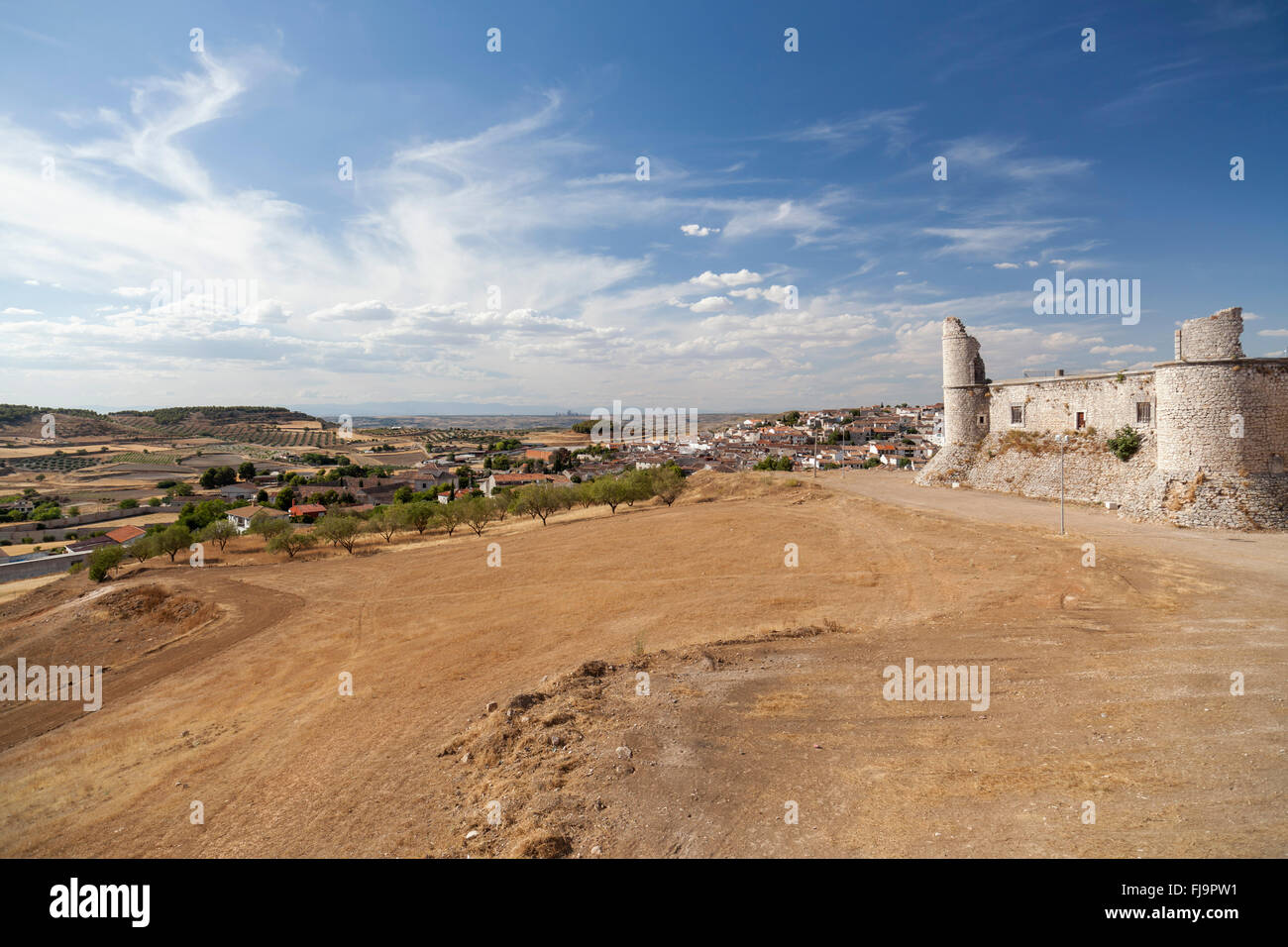 Castillo de los condes de chinchon hi-res stock photography and images ...