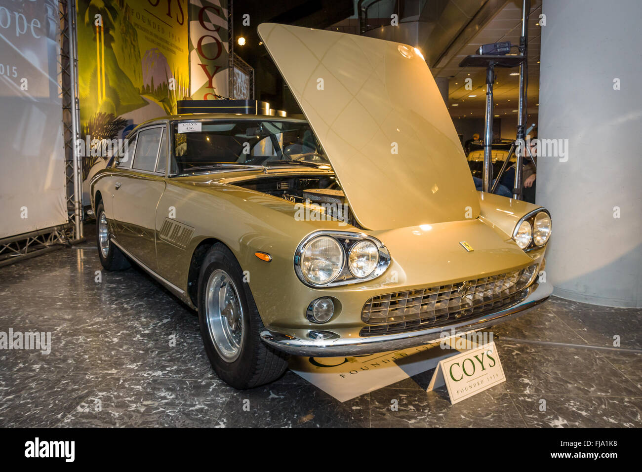Sports car Ferrari 330 GT 2+2 Series 1, 1965 Stock Photo - Alamy