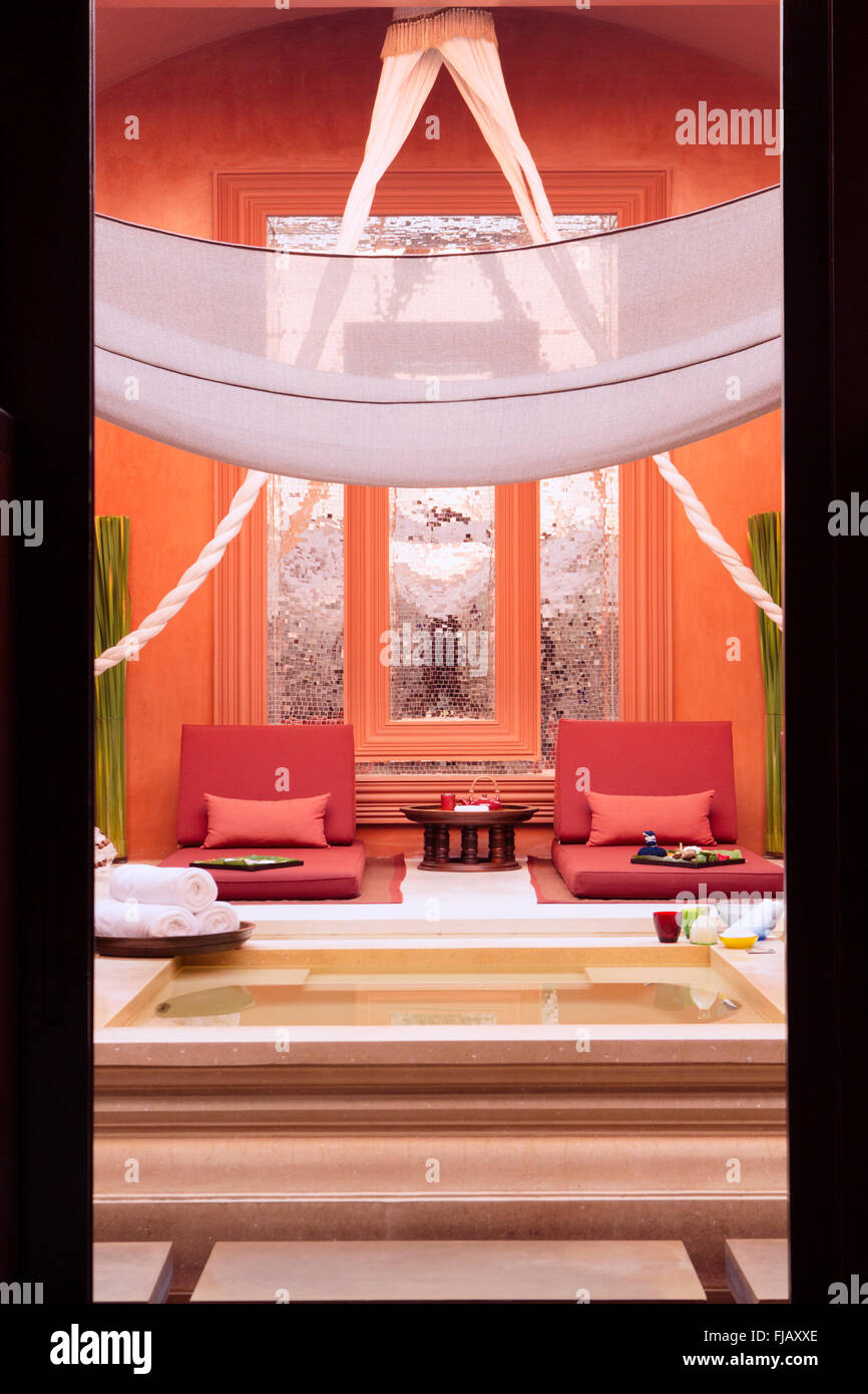 The barai spa hi-res stock photography and images - Alamy