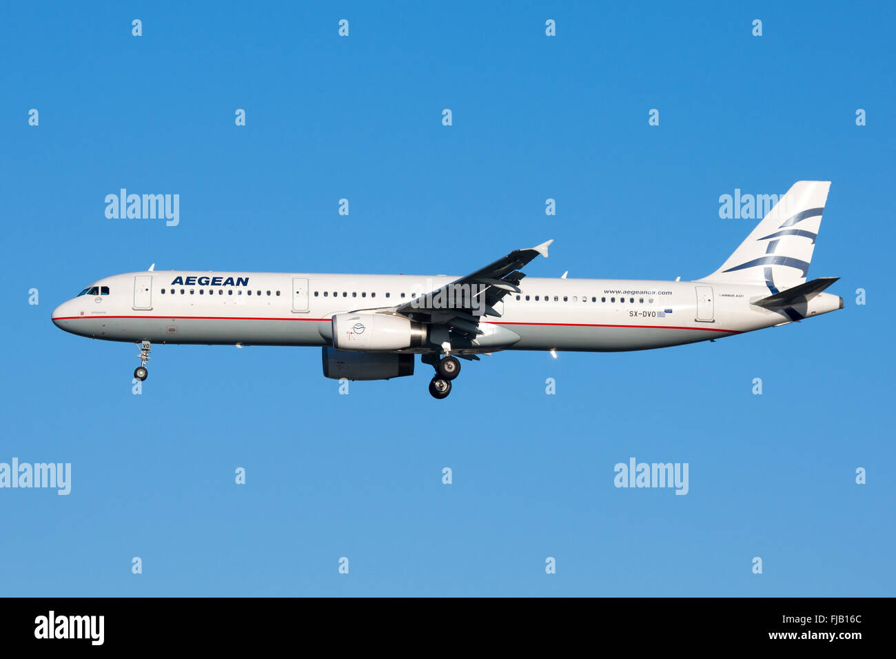 Aegean Airbus A321 Aircraft Stock Photo - Alamy